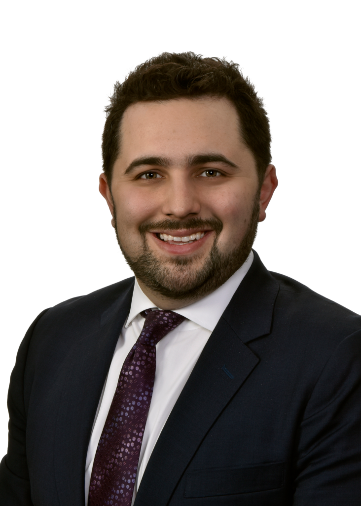 Jonathan August | Buchalter